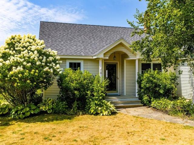 Hawthorne Ln, South Thomaston, Home For Sale