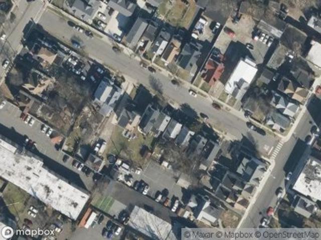 Hawthorne St