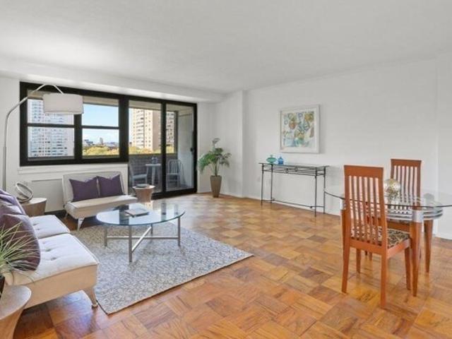 Hawthorne Pl Apt O, Boston, Condo For Sale