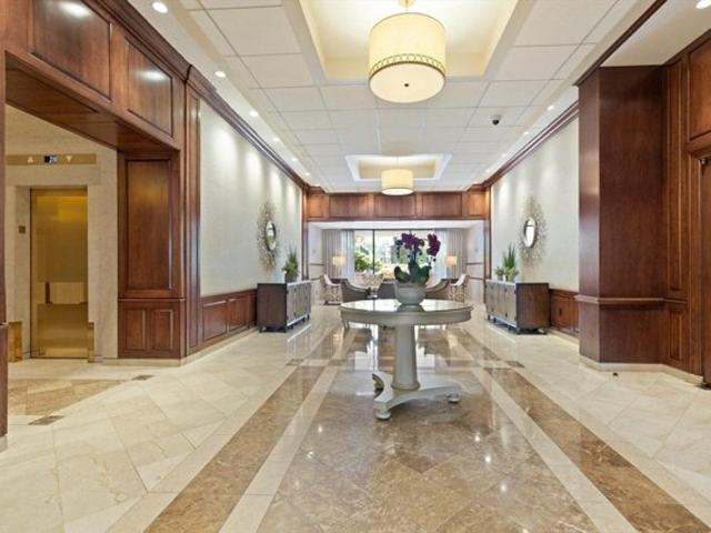 Hawthorne Pl Apt J, Boston, Condo For Sale