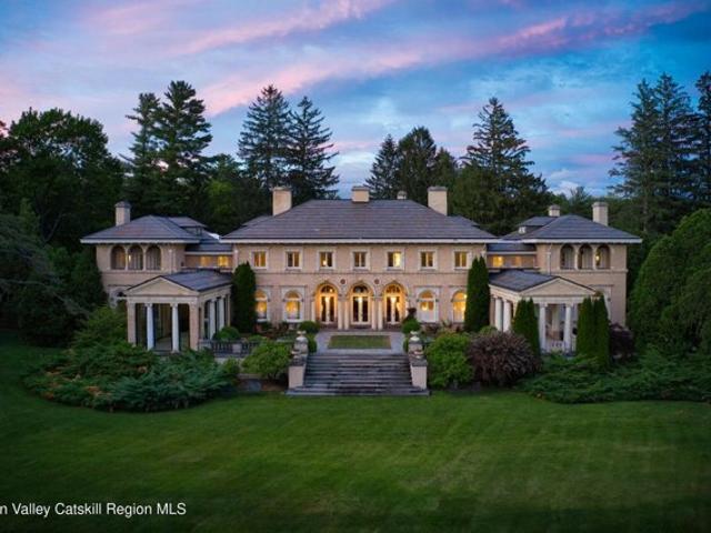 Hawthorne Rd, West Stockbridge, Home For Sale