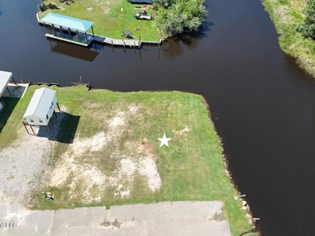Hawaii St, Bay Saint Louis, MS 39520