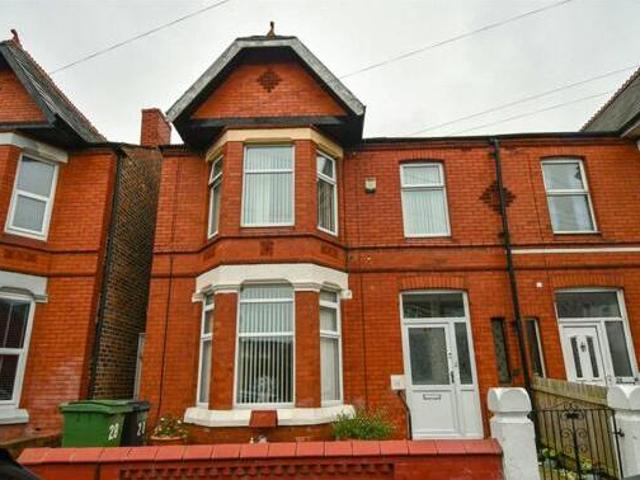 Hawarden Avenue, Wallasey, 2 Bedroom Flat