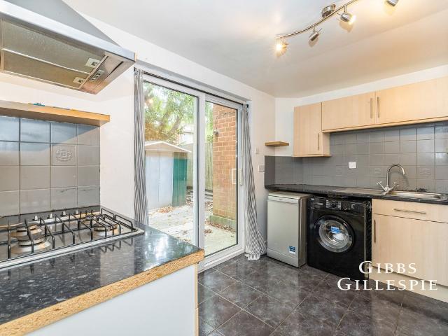 Hawes Close, Northwood HA6, 2 bed terraced house to rent, £2,100 pcm | PrimeLocation