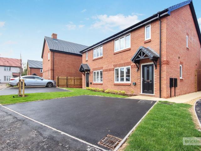 Hawkhurst Moor Avenue, Coventry CV4, 3 bed property to rent, £1,500 pcm | PrimeLocation