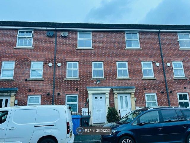Hawkins Close, Manchester M9, 4 bed terraced house to rent, £1,850 pcm | PrimeLocation