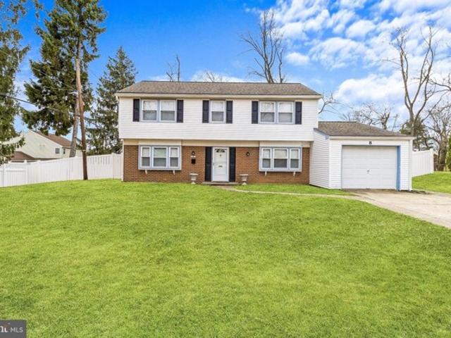 Hawkins Ln, Willingboro, Home For Sale