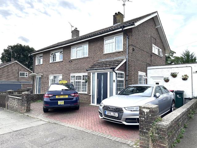 Hawkins Road, Tilgate, Crawley RH10, 3 bed end terrace house to rent, £2,000 pcm | PrimeLocation