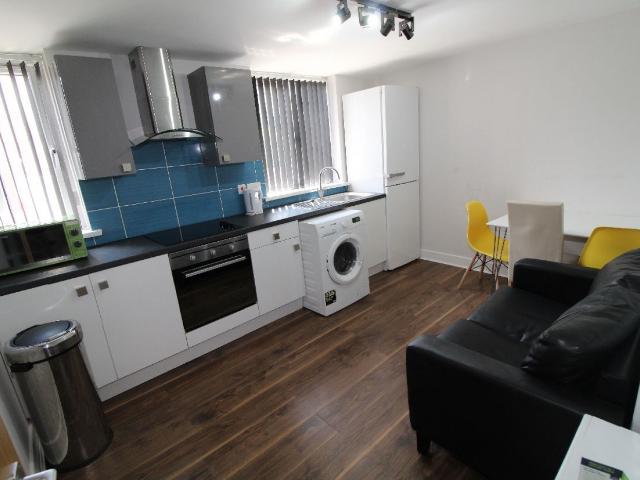 Hawkins Street, Flat, PRESTON, Lancashire PR1 7HR, 3 bedroom, Apartment