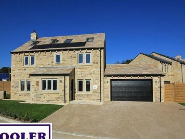 Hawks View, Lister Crescent, Shires Lane, 6 Bedroom Detached