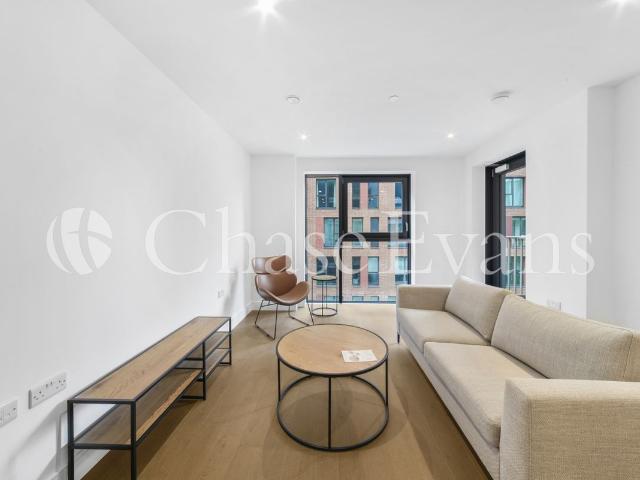 Hawksbury Heights, 11 Hewson Way, Elephant & Castle, London SE17, 1 bed flat to rent, £2,708 pcm | PrimeLocation
