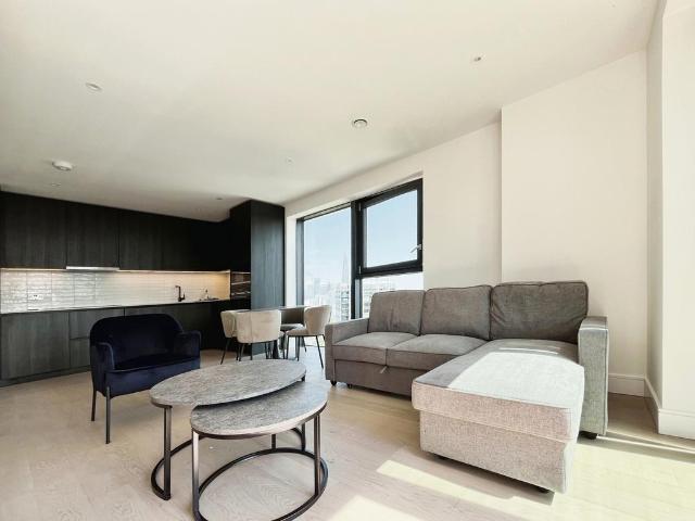 Hawksbury Heights, 11 Hewson Way. 2 bed apartment to rent £3,700 pcm £854 pw