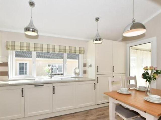 Hawkswood Road, Crowsheath Estate, Downham, 2 Bedroom Park