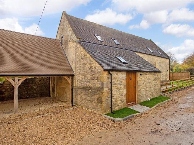 Hawling, Cheltenham, Gloucestershire. 3 bed detached house to rent £3,850 pcm £888 pw