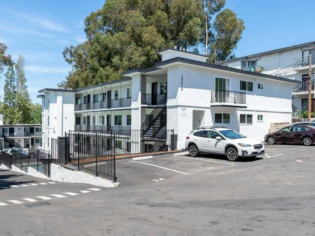 Hayward Heights 1 Bedroom Apartment for Rent at 23976 23972, 23974, 23976 2nd St, Hayward, CA 94541 North Hayward