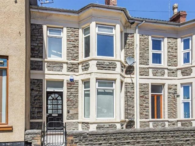 Hayward Road, Bristol BS5 3 bed house to rent £2,100 pcm £485 pw