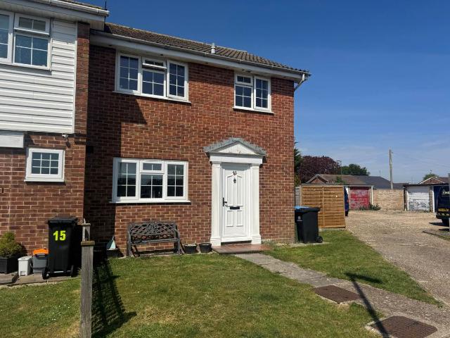 Haywards Close, Felpham PO22, 3 bed end terrace house to rent, £1,500 pcm | PrimeLocation