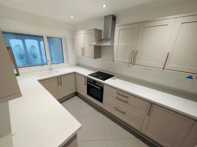 Haywards Heath 4 bedroom house to rent