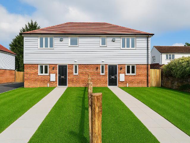 Haywards Heath RH17, 3 bed property to rent, £2,100 pcm | PrimeLocation