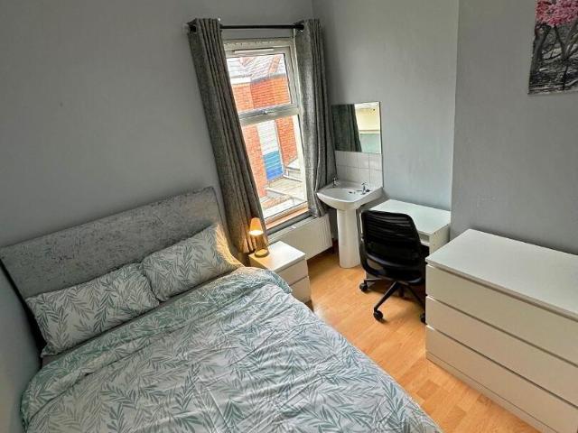 Haywood Ave Belfast, BT7 3EU