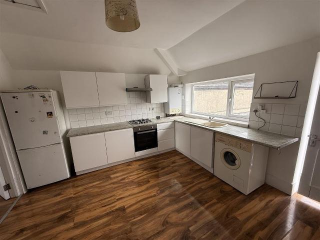 Haywood Street, Leek ST13, Studio to rent, £600 pcm | PrimeLocation