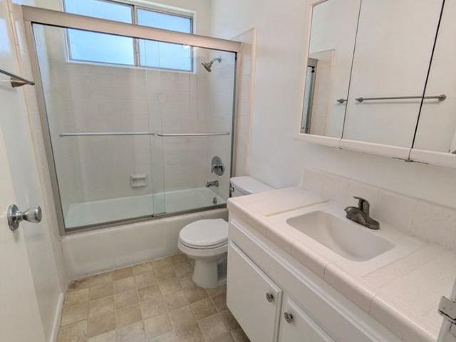 Hayworth 648 1 Bedroom Apartment for Rent at 648 N Hayworth Ave, Los Angeles, CA 90048 Mid City West