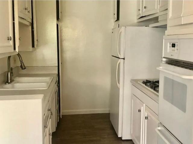 Hayworth 1 Bedroom Apartment for Rent at 1520 N Hayworth Ave, Los Angeles, CA 90046 Hollywood Hills West