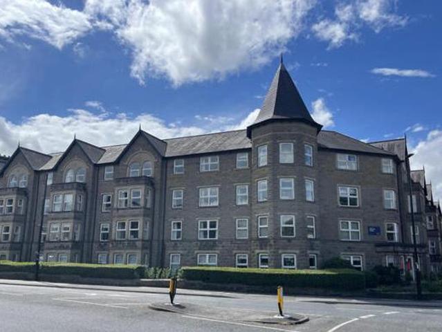 Haywra Court, Haywra Street, 2 Bedroom Apartment