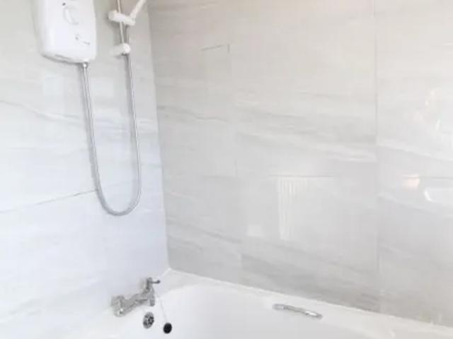 Hay Hill, Walsall, WS5 3DN, United Kingdom | 3 bed duplex for rent #142315615 | Rentberry