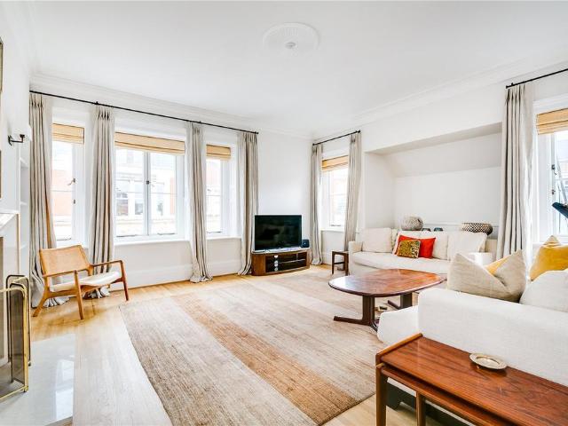 Hay Hill, London, W1J 1 bed apartment to rent £4,767 pcm £1,100 pw