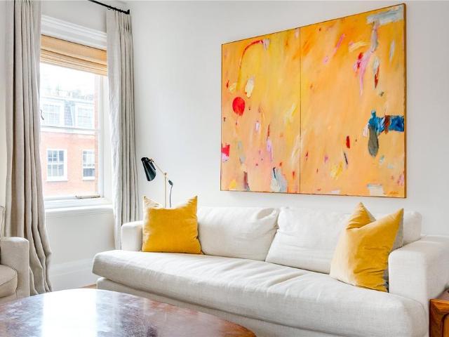 Hay Hill, London, W1J 1 bed apartment to rent £4,767 pcm £1,100 pw