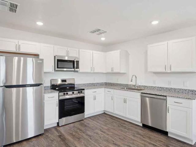 Hayden Farms 3 Bedroom Home for Rent at 12570 N Cotton Ln, Surprise, AZ 85388