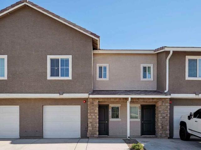 Hayden Farms 3 Bedroom Home for Rent at 12570 N Cotton Ln, Surprise, AZ 85388