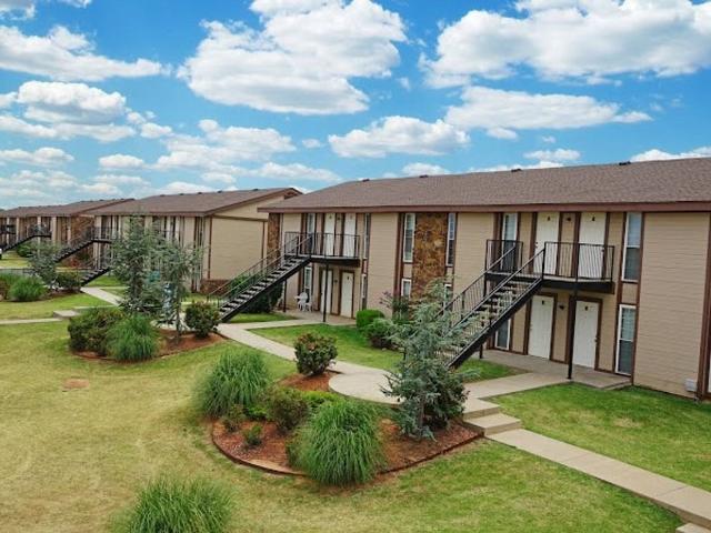 Haydens Landing 1 Bedroom Apartment for Rent at 921 Ne 12th St, Moore, OK 73160