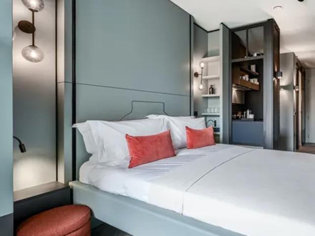 Haydon Way, London, SW11 1YD, United Kingdom | 1 bed apartment for rent #166005031 | Rentberry