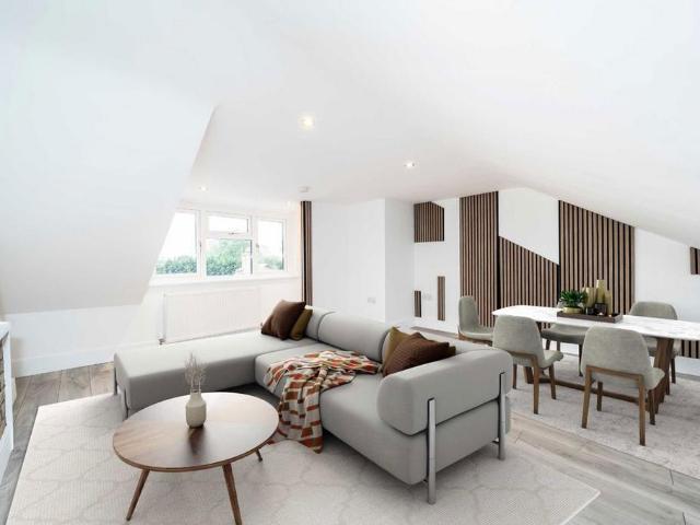 Haydons Road, London SW19 4 bed flat to rent £3,300 pcm £762 pw