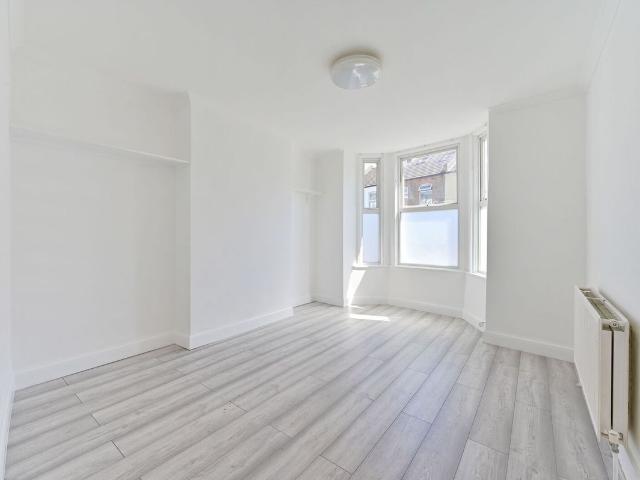 Haydons Road, Wimbledon, London SW19, 4 bed end terrace house to rent, £3,000 pcm | PrimeLocation