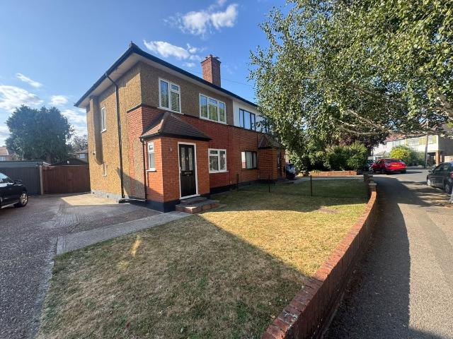 Hayes UB4, 3 bed semi detached house to rent, £2,500 pcm | PrimeLocation