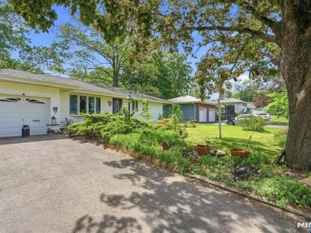 Hayes Ave, Clark, Home For Sale
