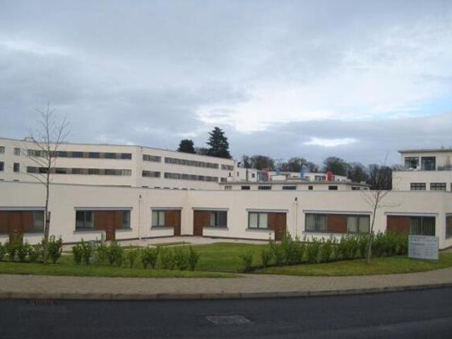 Hayes Road, Sully, Studio Flat For