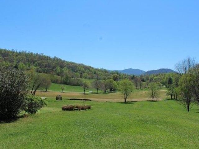 Hayesville NC 28904 104902069