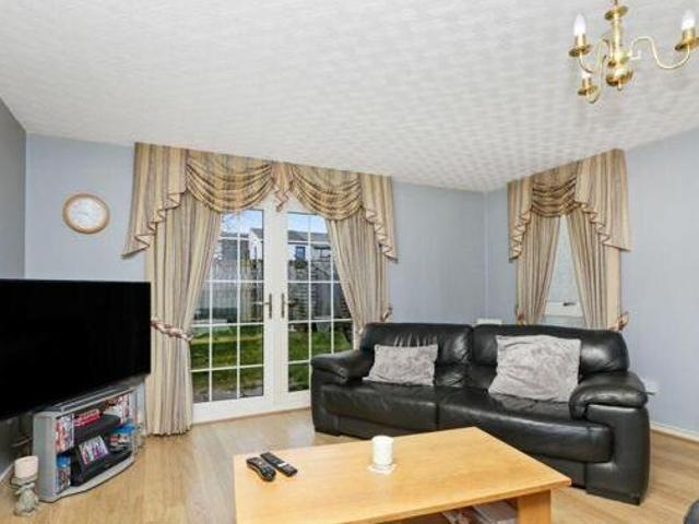 Hayfield, East Craigs, 3 Bedroom End