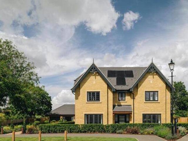 Hayfield Lodge, Over, 5 Bedroom Detached