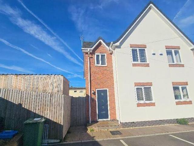 Haynes Close, Tuxford, 3 Bedroom Semi detached
