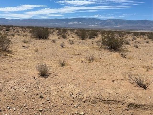 Haynes Rd, Lucerne Valley, CA 92356