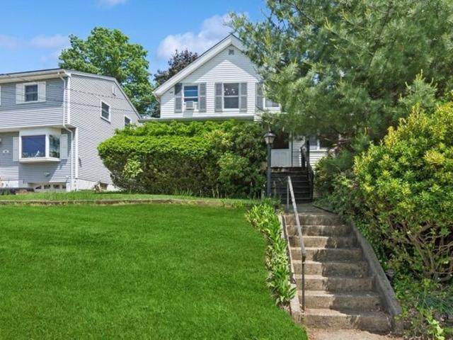 Hazel Ave, Livingston, Home For Sale