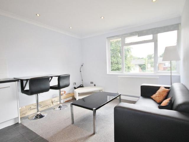 Hazel Close, Englefield Green, Egham, Surrey, TW20 0TN