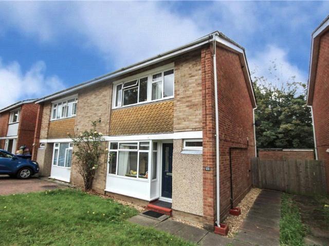 Hazel Close, Englefield Green, Egham, Surrey TW20, 5 bed semi detached house to rent, £2,800 pcm | PrimeLocation