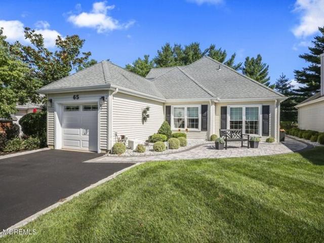 Hazel Dr, Freehold, Condo For Sale