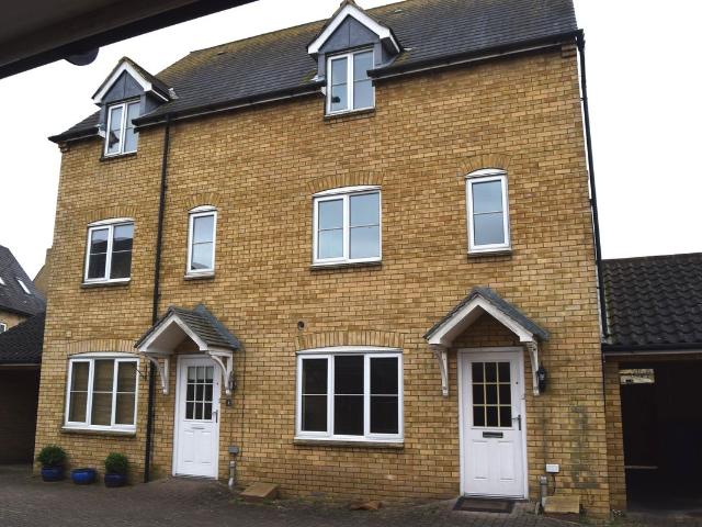 Hazel Lane, Cambridge CB23, 3 bed property to rent, £1,500 pcm | PrimeLocation